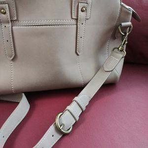 Universal Thread | Bags | Universal Thread Very Soft Faux Leather Tote ...